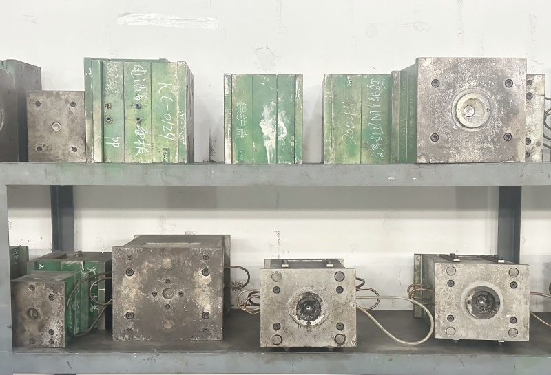 News - The Importance and Maintenance of Injection Molds in Manufacturing